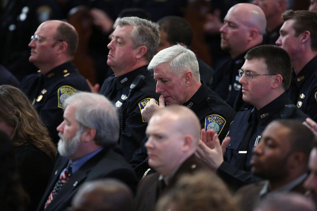 Boston Marathon Healing Service: Healing the Healers | The Epoch Times
