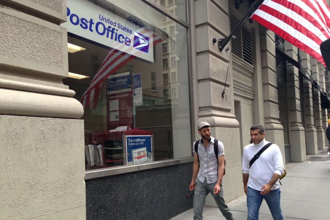 New Post Office Opens Near Madison Square Park | The Epoch Times