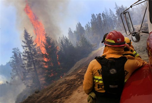 Banning Fire Spreads to More Than 1,500 Acres (+Photos) | The Epoch Times
