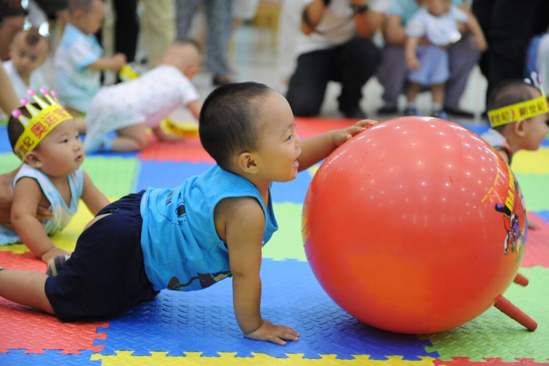 Wealthy Chinese Enrolling Children in Preschool MBAs | The Epoch Times
