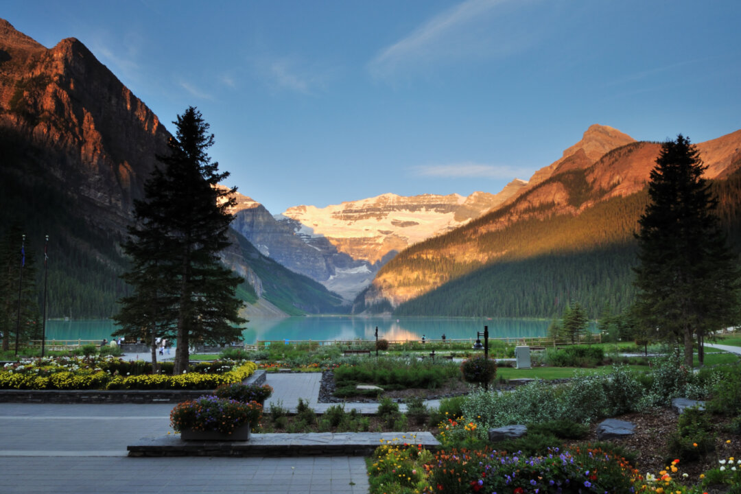 Lake Louise Reopened After Temporary Closure Due to Overcrowding | The ...
