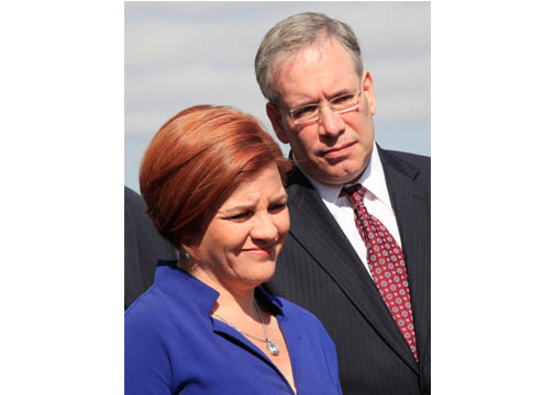 Quinn Predicts Stringer Victory Over Spitzer | The Epoch Times