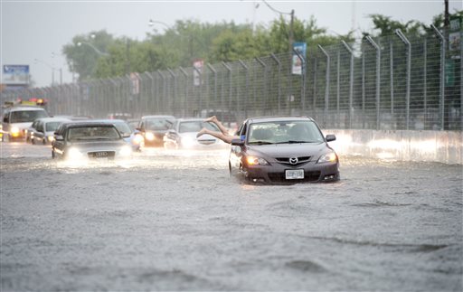 Toronto Thunderstorm: Flooding, 300,000 Without Power, GO Train Flooded ...