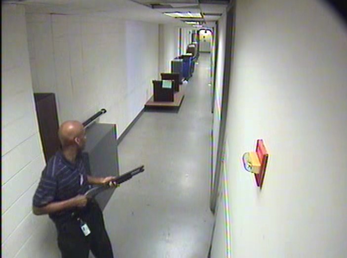 Aaron Alexis: Photos Released by FBI Show Navy Yard Shooter Enter ...