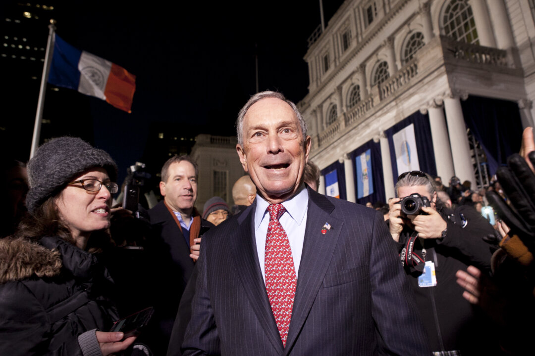 A Proud Finale for New York Mayor Michael Bloomberg | The Epoch Times