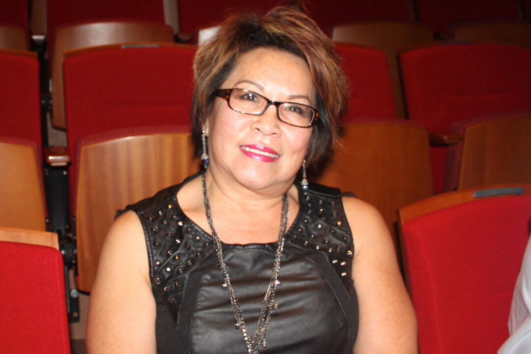 Chinese Professor: Shen Yun Brings Authentic Chinese Culture | The ...