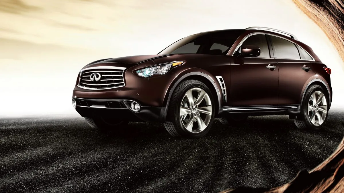 2014 Infiniti QX70: A New Name for Crossover Enjoyment