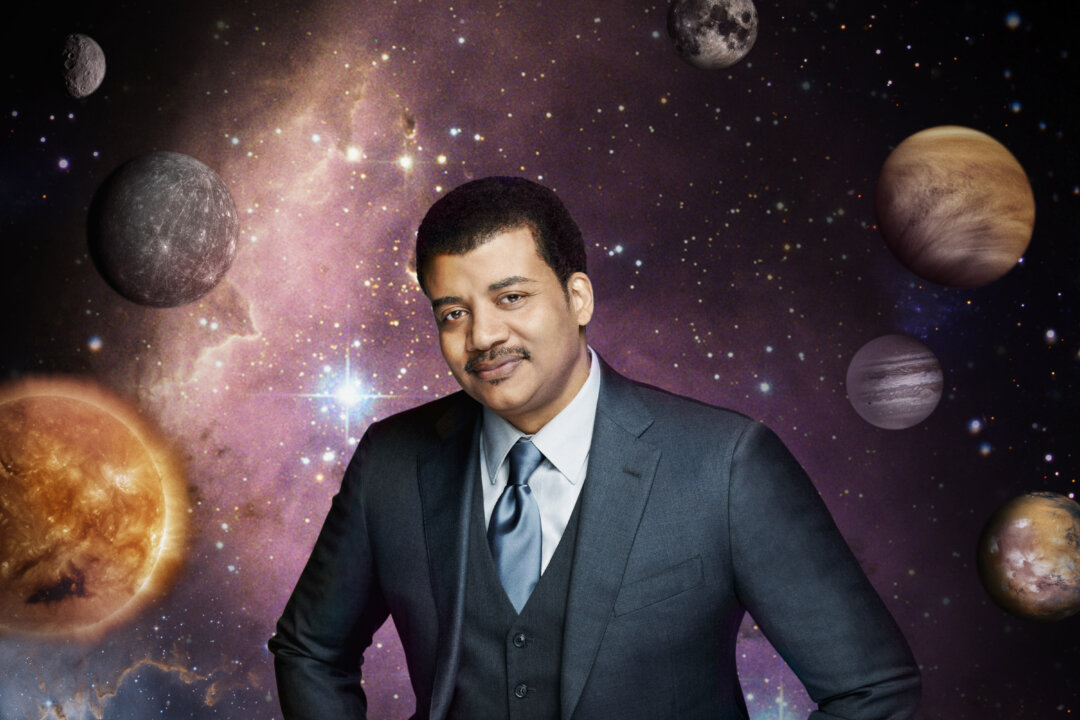 'Cosmos: A Spacetime Odyssey': Synopsis, Review of Episode 1 ‘Standing ...