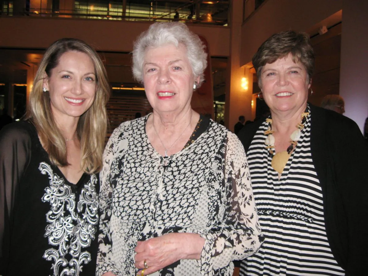Three Generations Experience Joy at Shen Yun