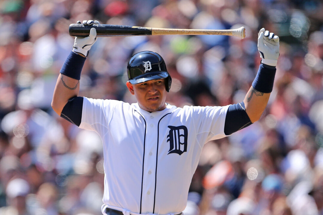 Of High-Speed Fastballs and High-Speed Trades | The Epoch Times