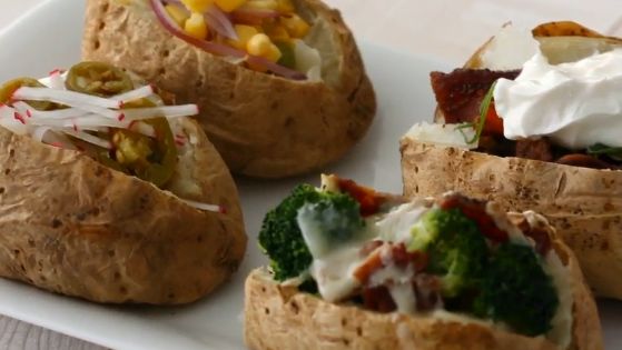 4 New Ways to Eat Baked Potatoes: Martha Stewart Show | The Epoch Times