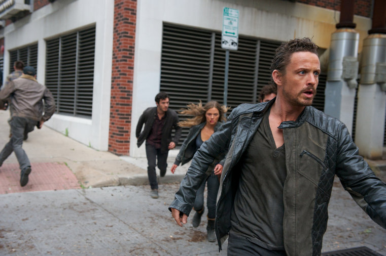Revolution Season 2 Episode 19: Release Date, Preview, Promo Trailer ...