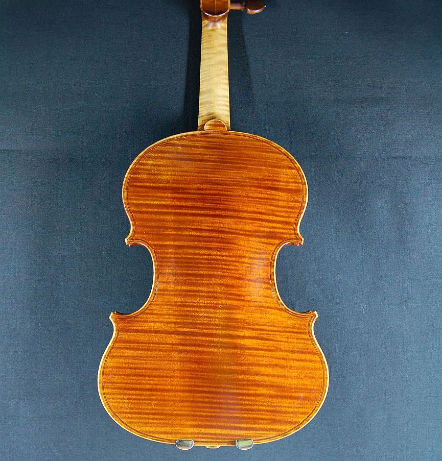 Mondomusica Brings Stringed-Instrument Making to New York