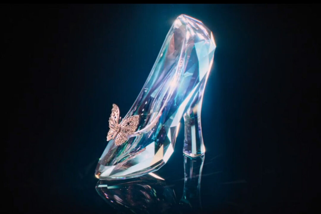 Cinderella (Movie Trailer) | The Epoch Times