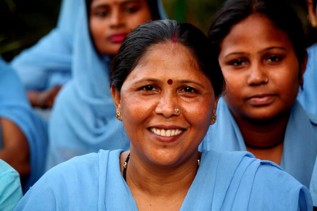 Indian Toilet-Cleaners Break Free from Centuries-Old Caste | The Epoch ...