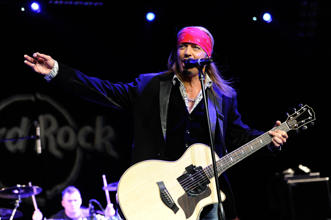Bret Michaels' Childhood Home Was Just Destroyed by a Fire | The Epoch ...