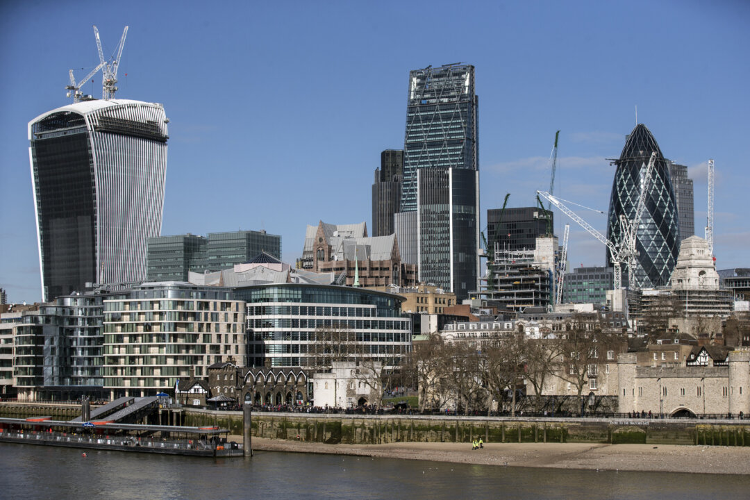 Skyscrapers Show Capitalism at Its Worst—and Its Most Sublime | The ...