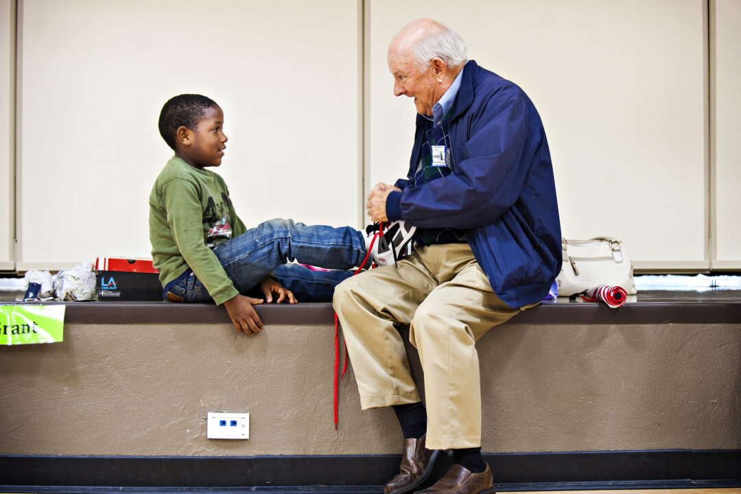 Constructive Advice for the Younger Generation | The Epoch Times