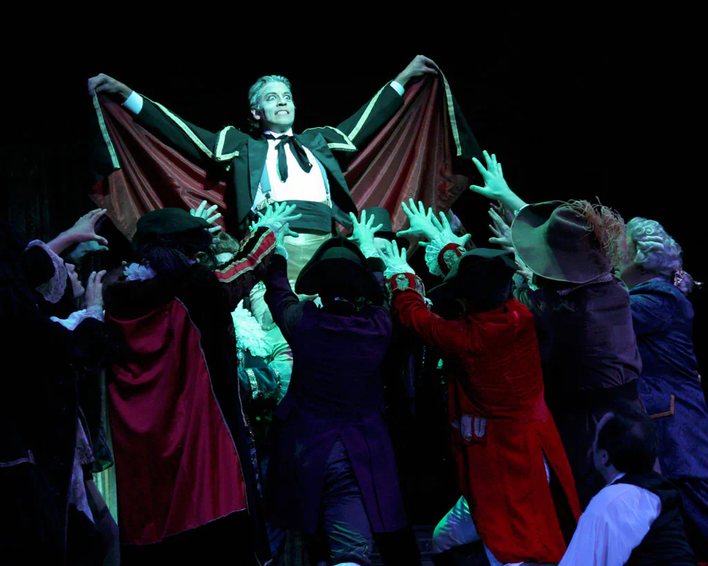 A Haunted Operetta: Gilbert & Sullivan’s ‘Ruddigore’