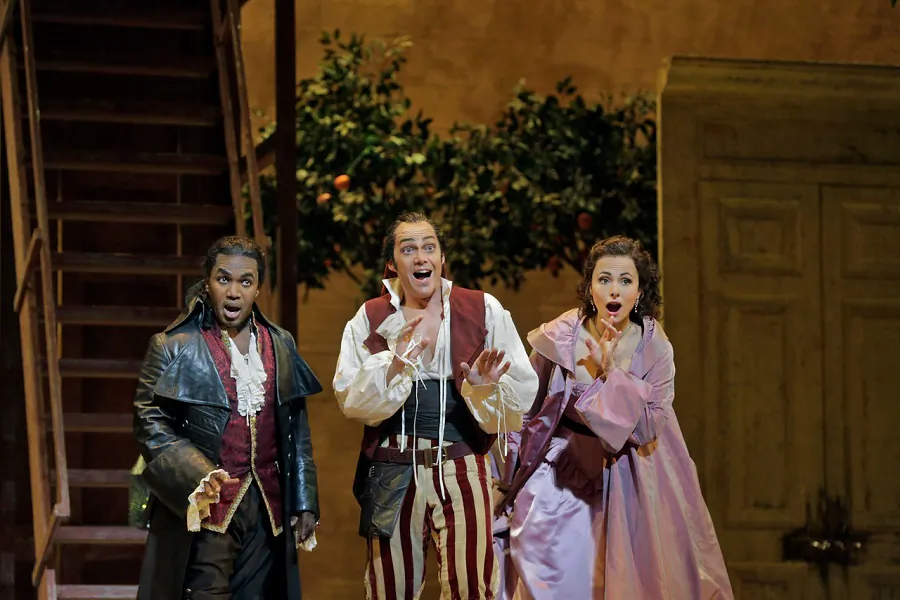 The Spirited “Barber of Seville” at the Met