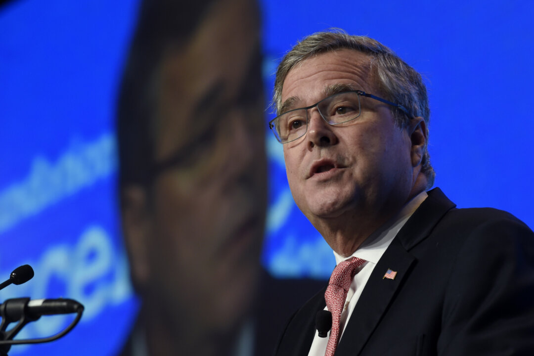 He’s In? He’s Out? The Only Thing Certain Is Jeb Bush Is Still ...