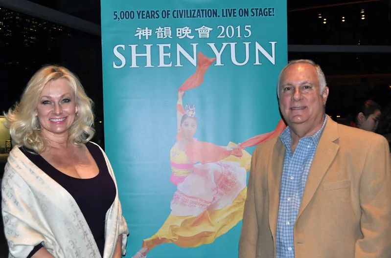 Dentist Enjoys Seeing Chinese History in Shen Yun - The Epoch Times