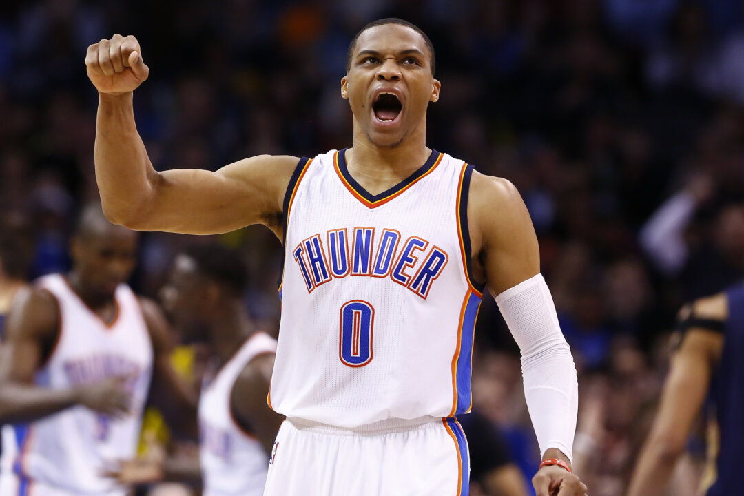 Russell Westbrook Fires Laser Pass, Shows Insane Hops; Full highlights ...