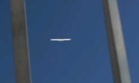 Cigar-Shaped Object Over Schwerin, Germany (Video) | The Epoch Times