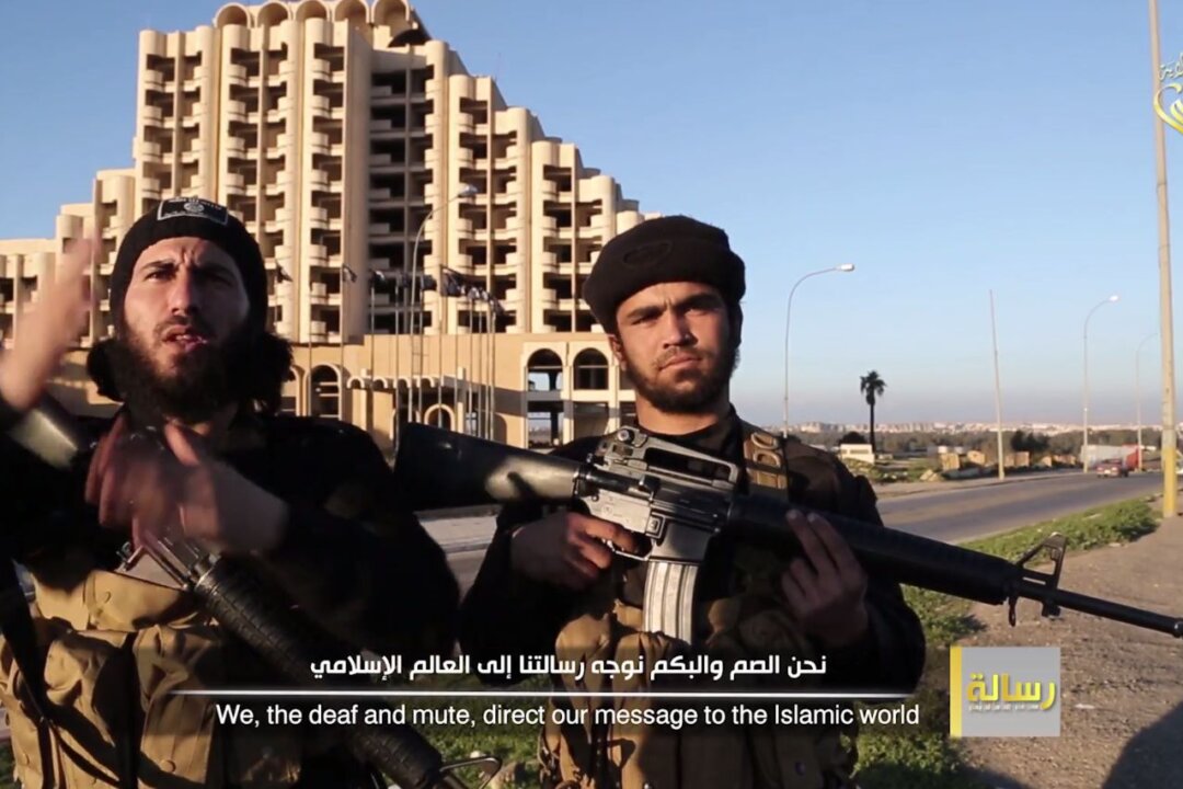 ISIS Video: Islamic State Uses Sign Language to Recruit Deaf-Mute ...