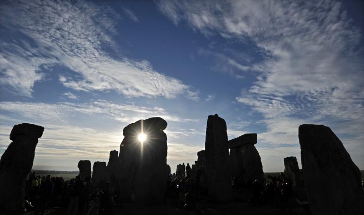 Source of Stonehenge’s First Circle Rocks Discovered | The Epoch Times