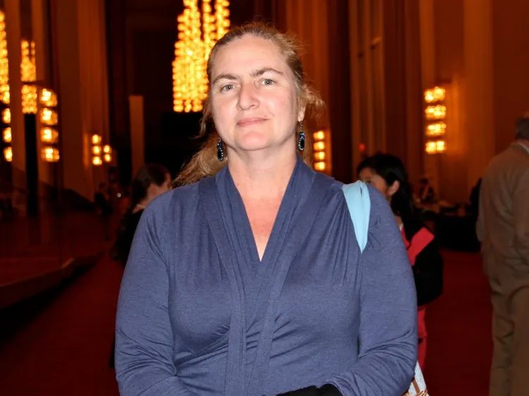 Screenwriter ‘Humbled’ by Shen Yun