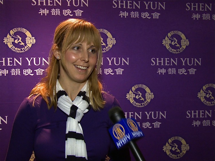 Team Canada Choreographers Take Note of Shen Yun’s Dances | The Epoch Times
