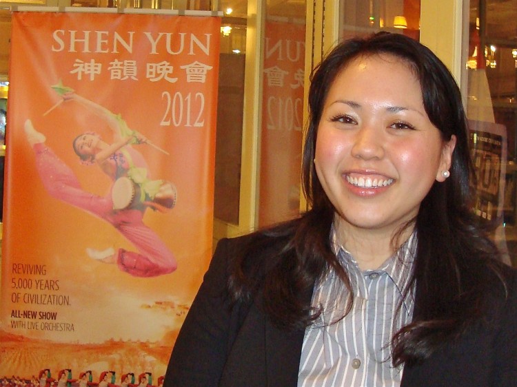 Former Ballet Dancer Lauds Shen Yun | The Epoch Times