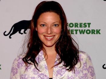 Kate Dillon, Plus-Size Model, Gives Birth to First Child | The Epoch Times