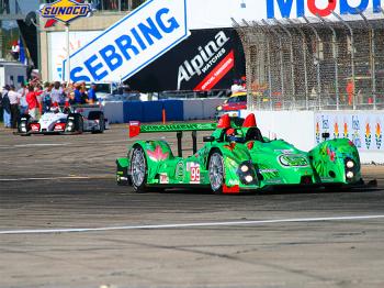 ALMS Reinstates Two Teams Excluded at Sebring Twelve Hours | The Epoch ...