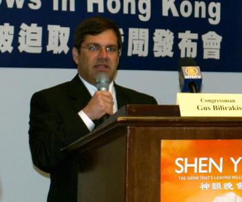 Congressmen Object to Hong Kong Action Against Shen Yun | The Epoch Times