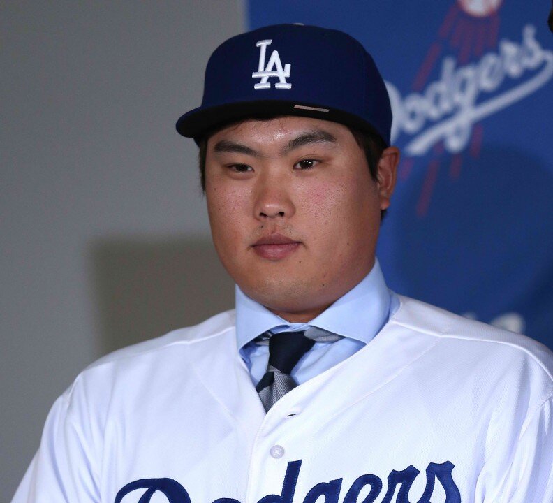 Dodgers Sign Hyun-Jin Ryu | The Epoch Times