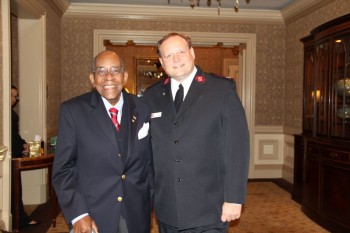 Salvation Army Keeps Spirits Up in Downturn | The Epoch Times