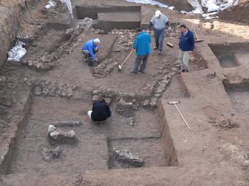 Archaeologists Uncover Oldest Building Ever Found in Tel Aviv | The ...