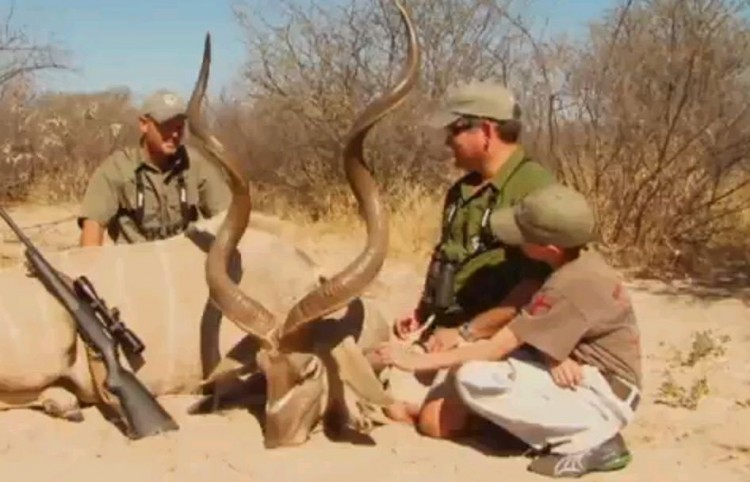 Man Kills TV Host Who Hunted Big Game Across the World | The Epoch Times