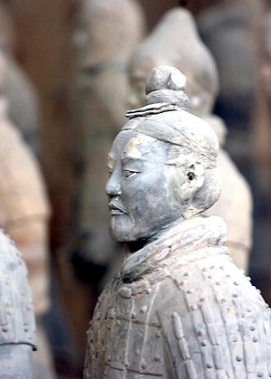 Emperor Qin’s Mausoleum Remains Intact | The Epoch Times