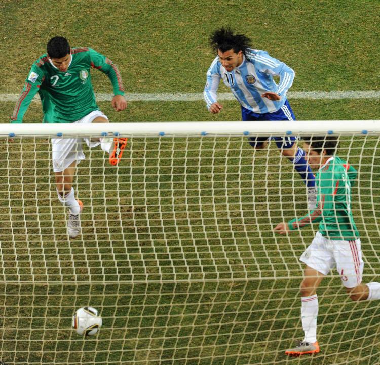 Argentina Benefits From Offside Goal, Ends Mexico’s Hopes at World Cup