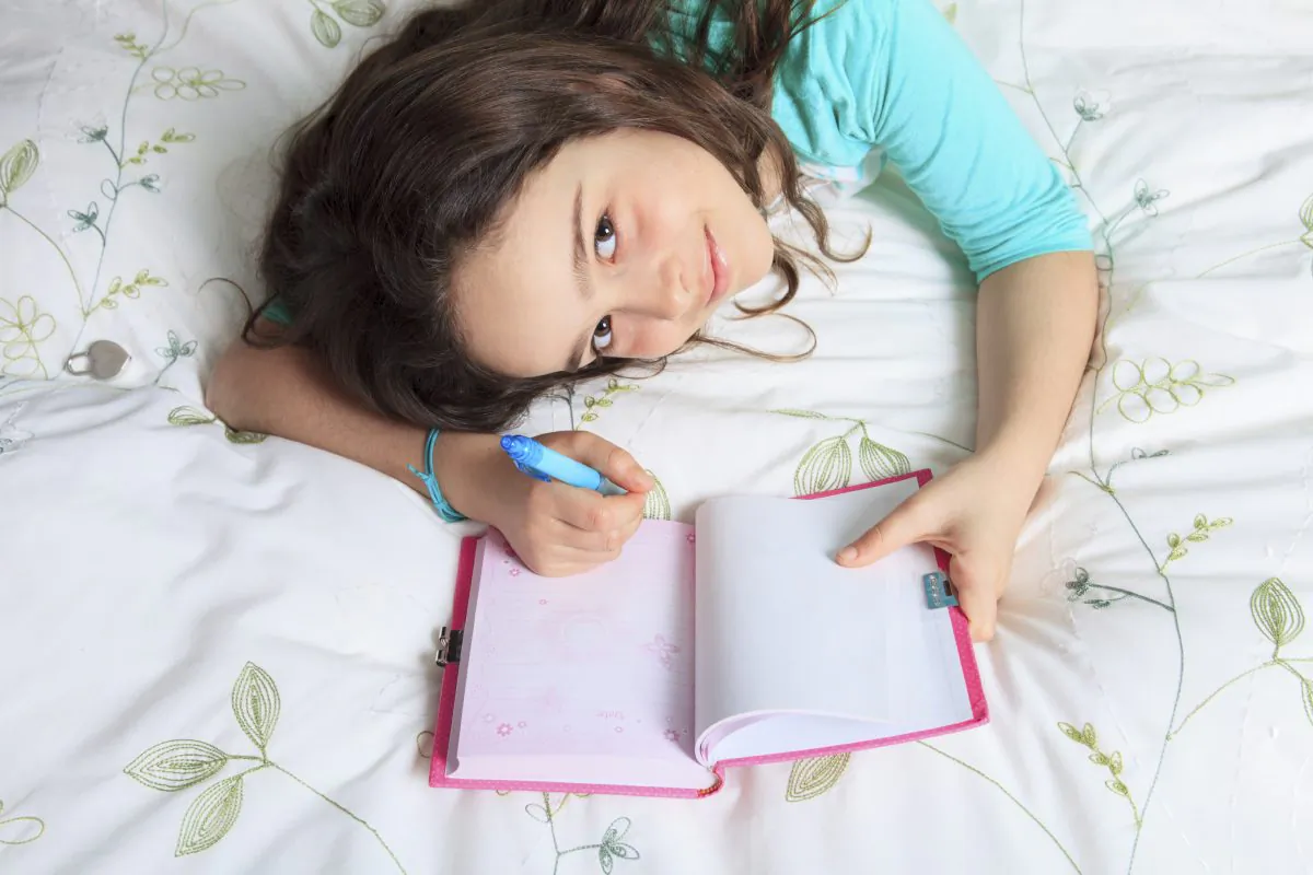 8 Easy Ways to Teach Your Children to Write