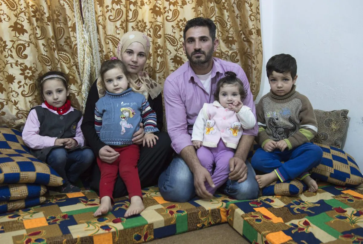 Don’t Fear Us, Even the Single Men, Syrian Refugees Tell Canadians