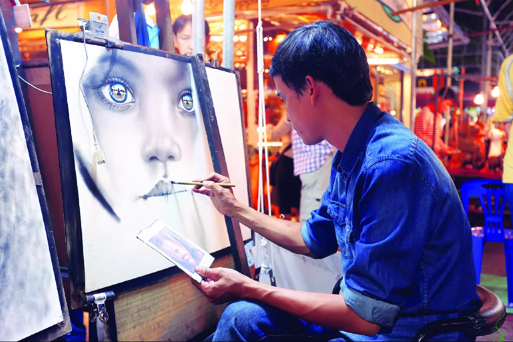 An Evening at Wua Lai Street, Chiang Mai