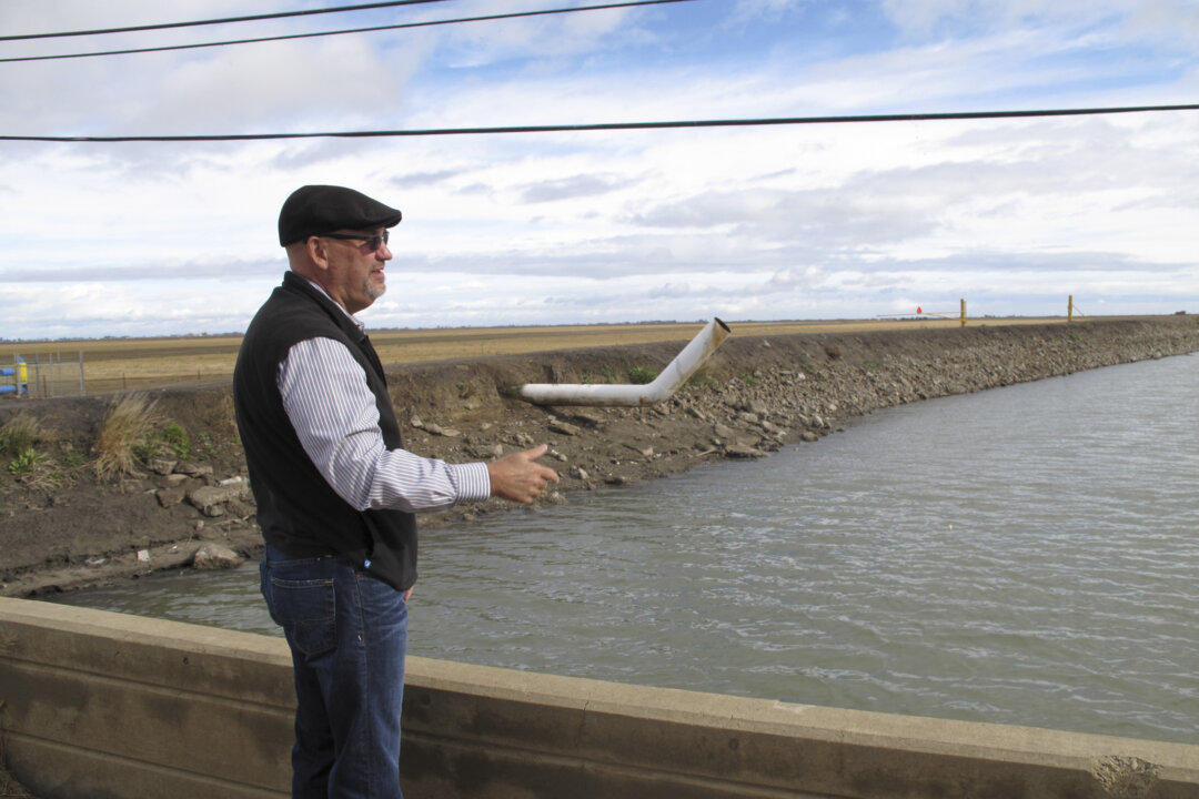 Damage From Sinking Land Costing California Billions | The Epoch Times