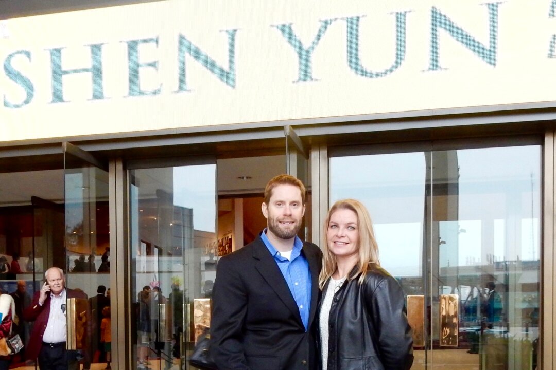 Texas Professionals Connect With Spirituality and Tradition in Shen Yun ...