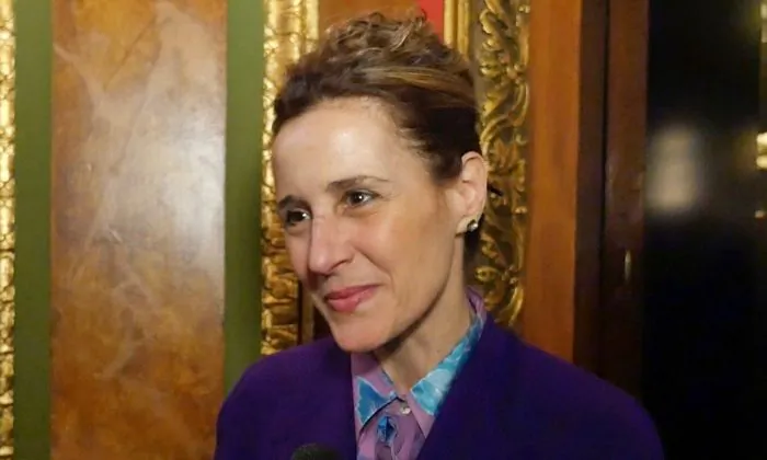 Mayor of Woonsocket, RI, Describes Shen Yun as ‘Absolutely Gorgeous’