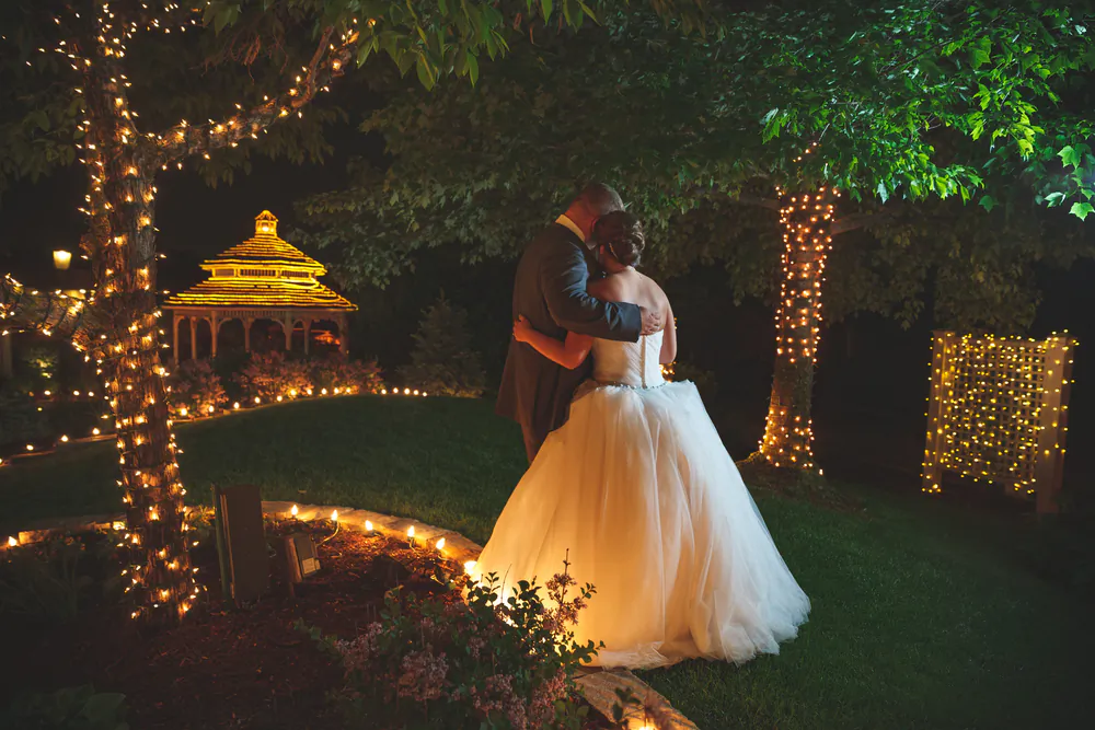 Why Are Fewer People Getting Married?