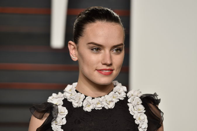 Daisy Ridley Reveals Health Struggles in Instagram Post | The Epoch Times